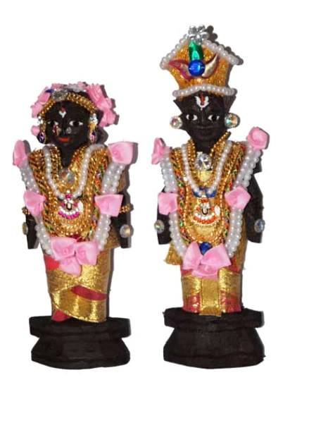 GiriAus - Decorative Marapachi Bommai Pair | Wooden Statue/ Kalyana ...